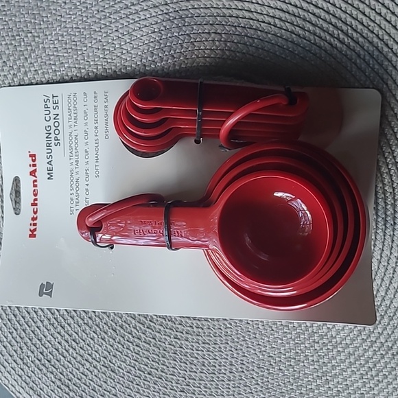 KitchenAid | Kitchen | Kitchenaid Measuring Cups Spoon Set | Poshmark